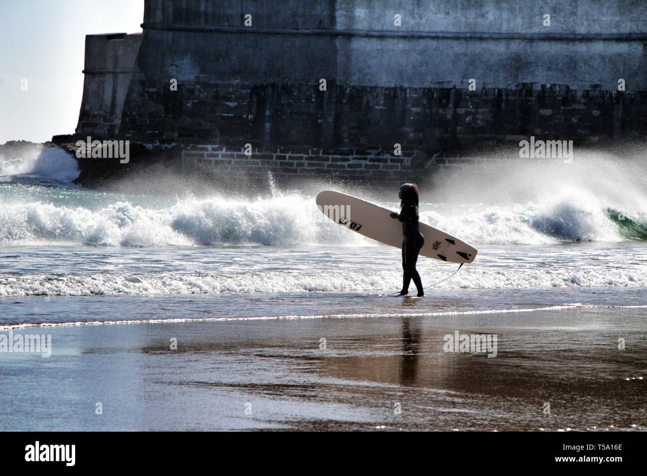 Praia da torre cascais hi-res stock photography and images - Alamy