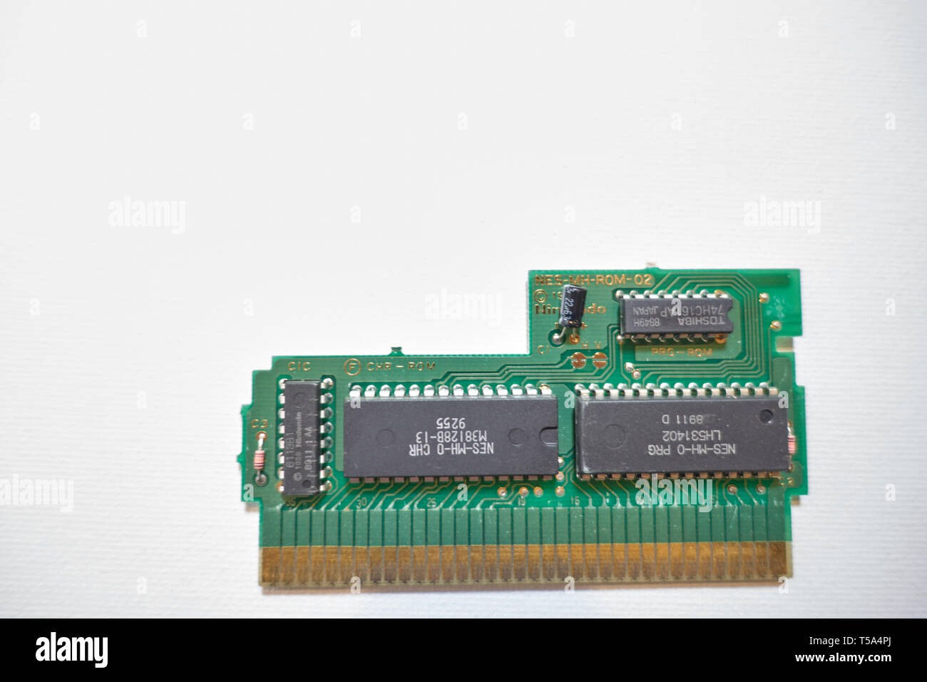Nintendo NES Mario Cartridge with circuit board Stock Photo - Alamy