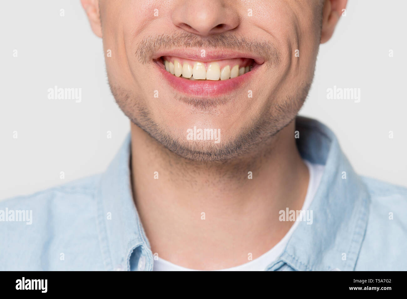 Background grey clean hi-res stock photography and images - Alamy