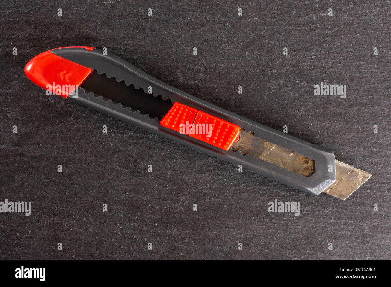 Scalpel blade pointed hi-res stock photography and images - Alamy