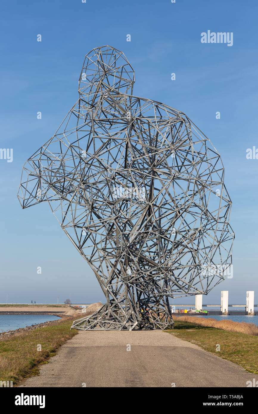 Iron man sculpture hi-res stock photography and images - Alamy