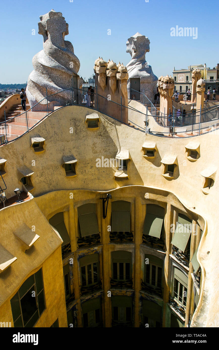 La Casa Milà, « La Pedrera », building by catalan architect Antoni ...