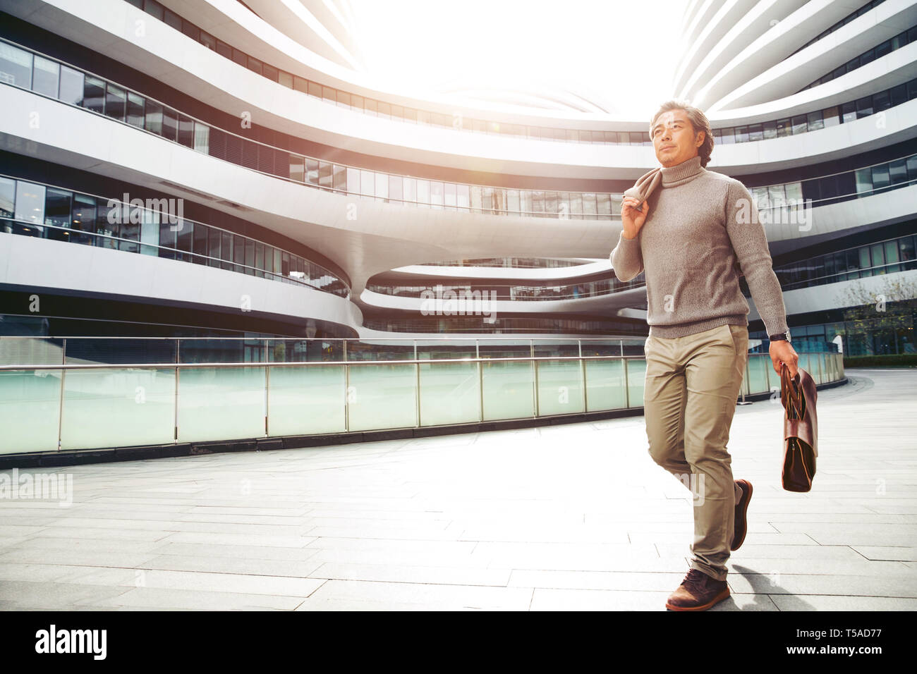 Confident business man Stock Photo - Alamy Confident business man Stock Photo - Alamy