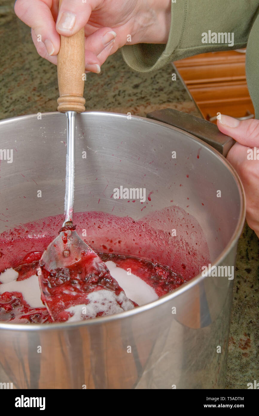 Stirring large pot hi-res stock photography and images - Alamy