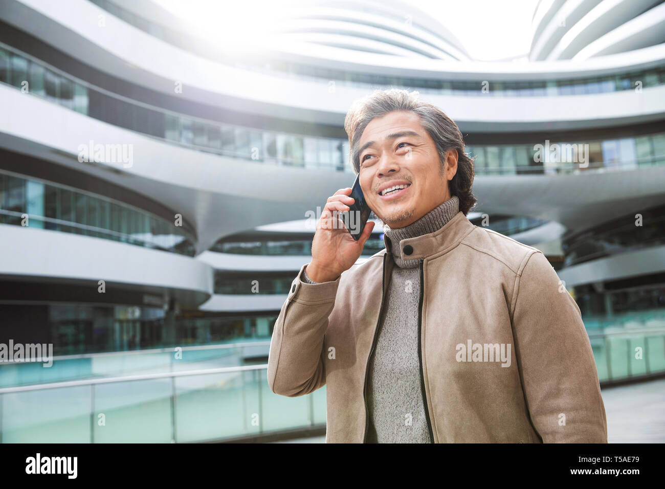 Business man make a phone call Stock Photo - Alamy