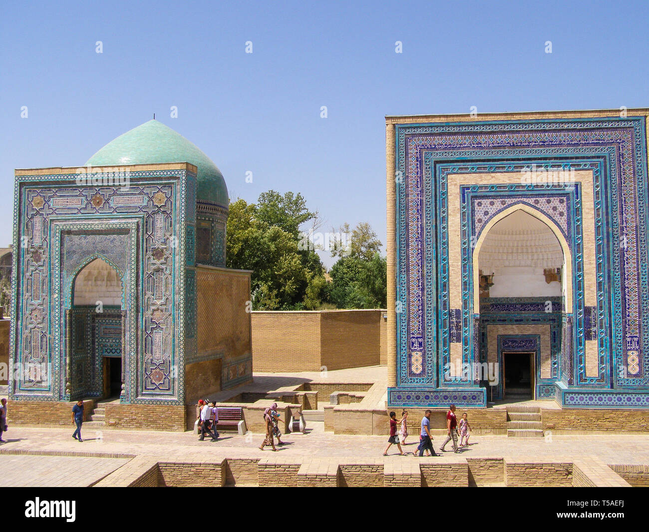 SAMARKAND, UZBEKISTAN - August 10, 2018: People visit the historical ...