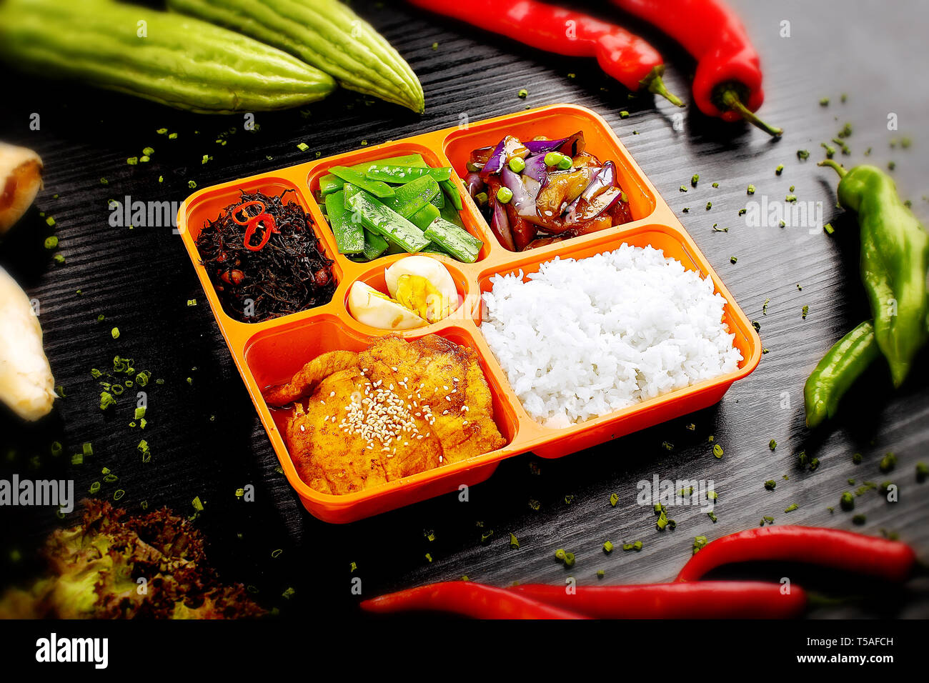 Business lunch box hi-res stock photography and images - Alamy