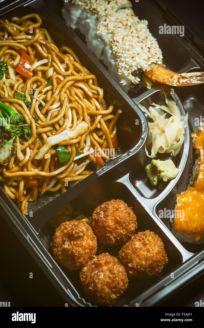 Asian food delivery service hi-res stock photography and images - Alamy