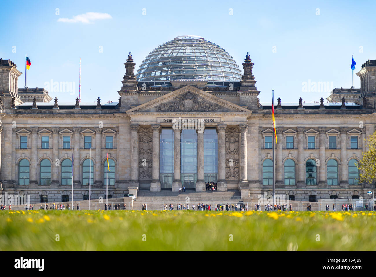 Picture of the Reichstag in Berlin in Springtime, green grass and ...