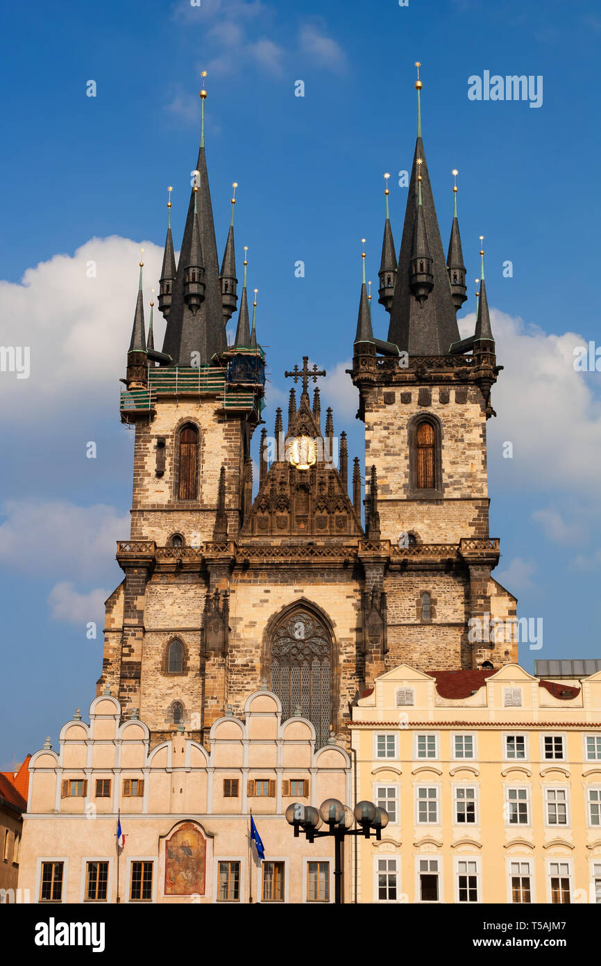Czech republic gothic architecture hi-res stock photography and images ...