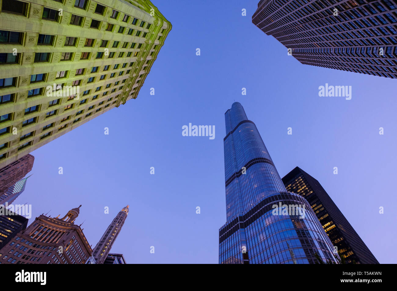 Skyscrapers from a low-angle point of view in Downtown Chicago Stock ...