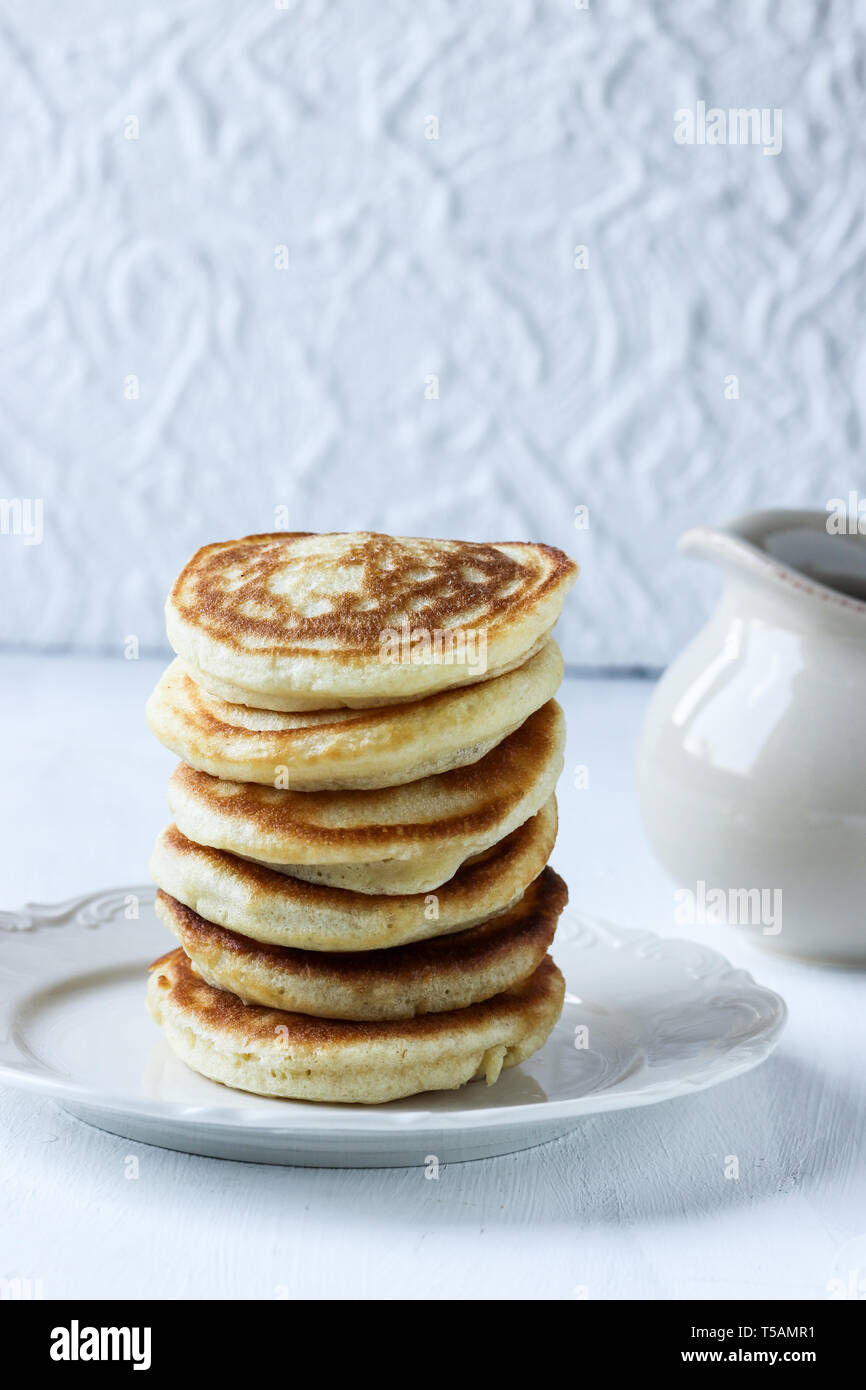 Pancakes dessert hi-res stock photography and images - Alamy