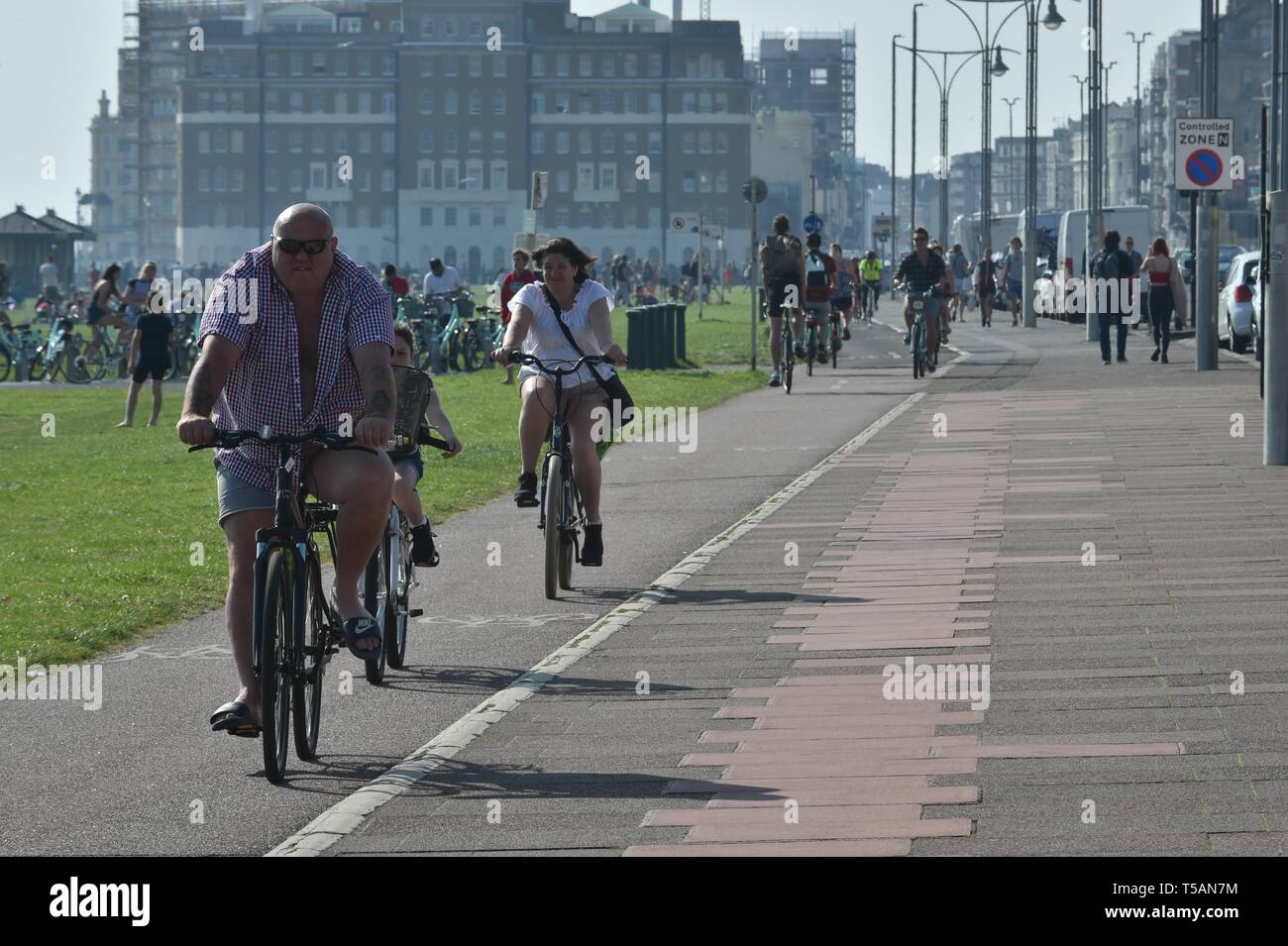 Cyclists on Brighton seafront, spring 2019 Stock Photo - Alamy