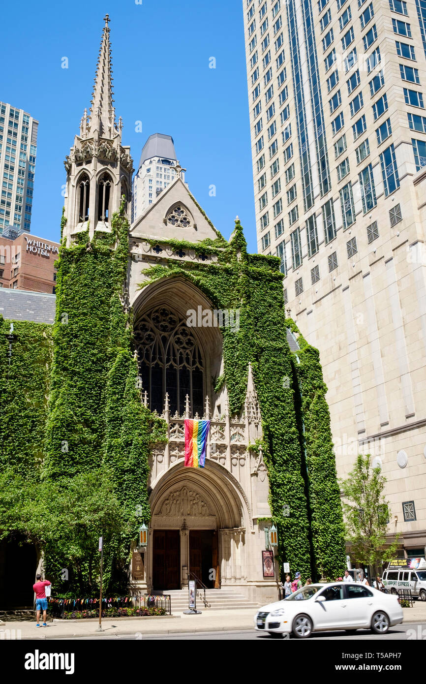 Fourth Presbyterian Church at Magnificent Mile in Downtown Chicago ...