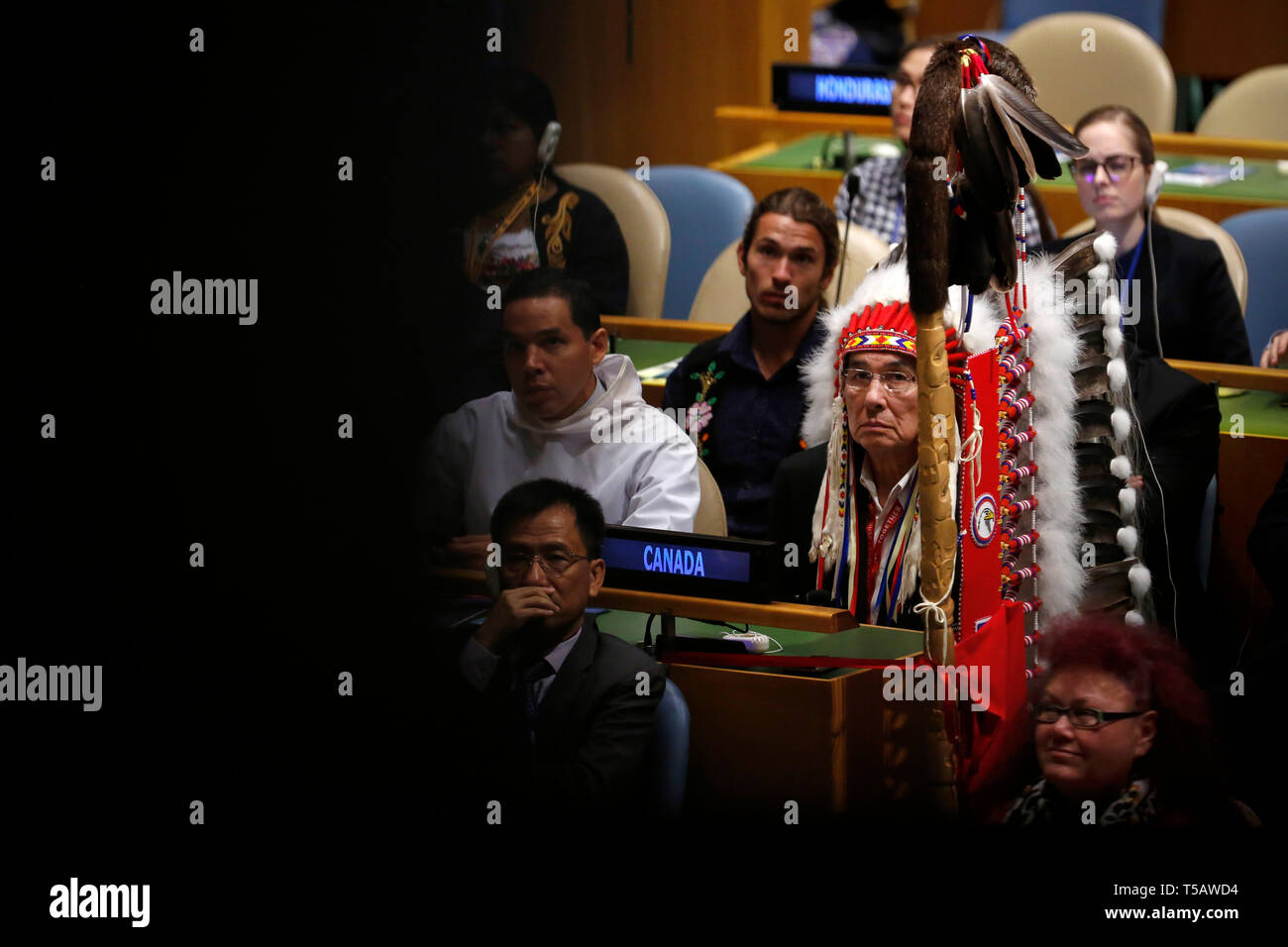 Cree culture hi-res stock photography and images - Alamy