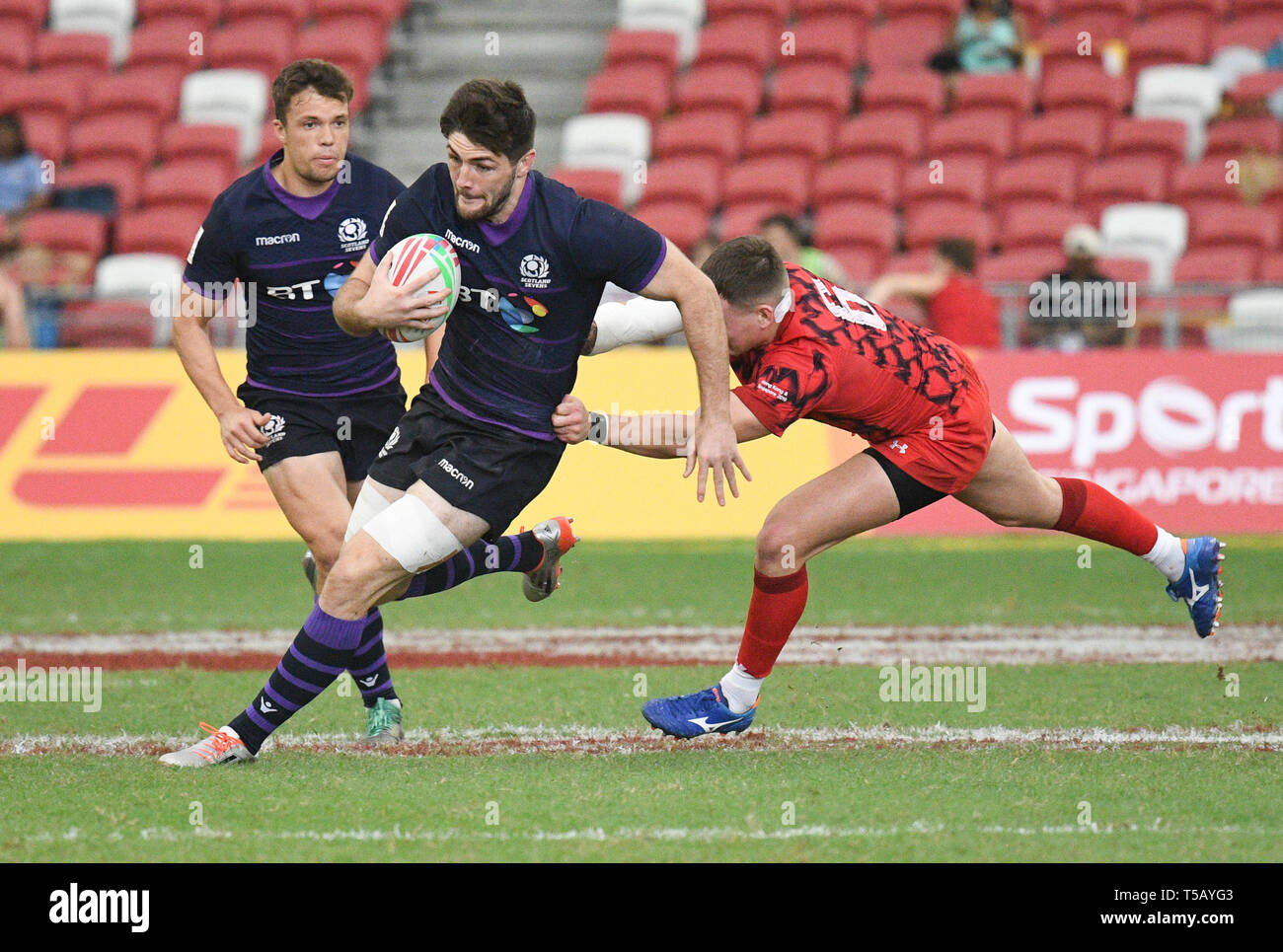Singapore, Singapore. 14th Apr, 2019. Scotland's Ally Miller breaks ...