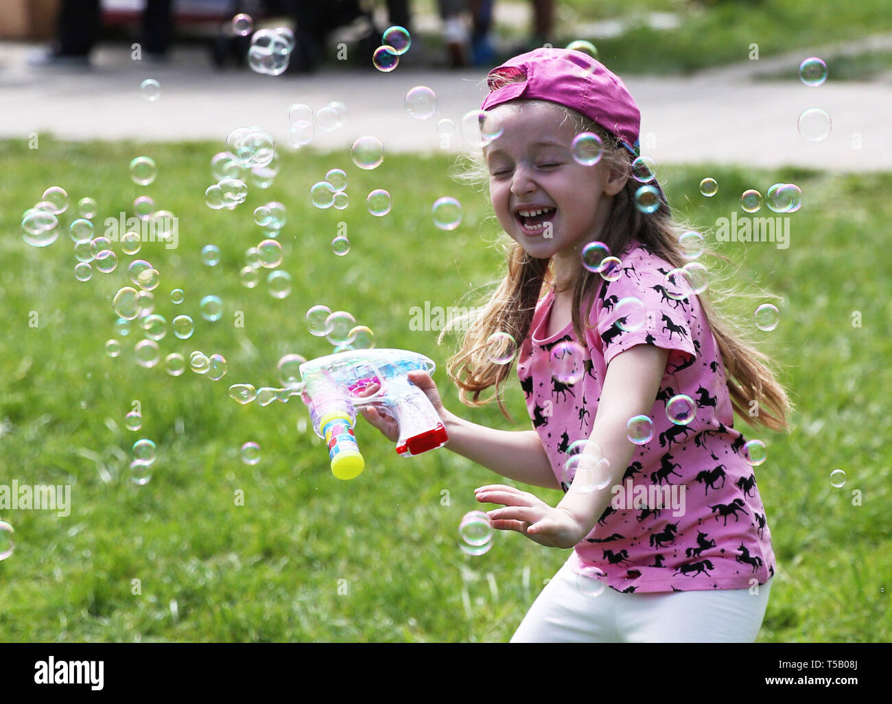 Celebration in paris hi-res stock photography and images - Alamy