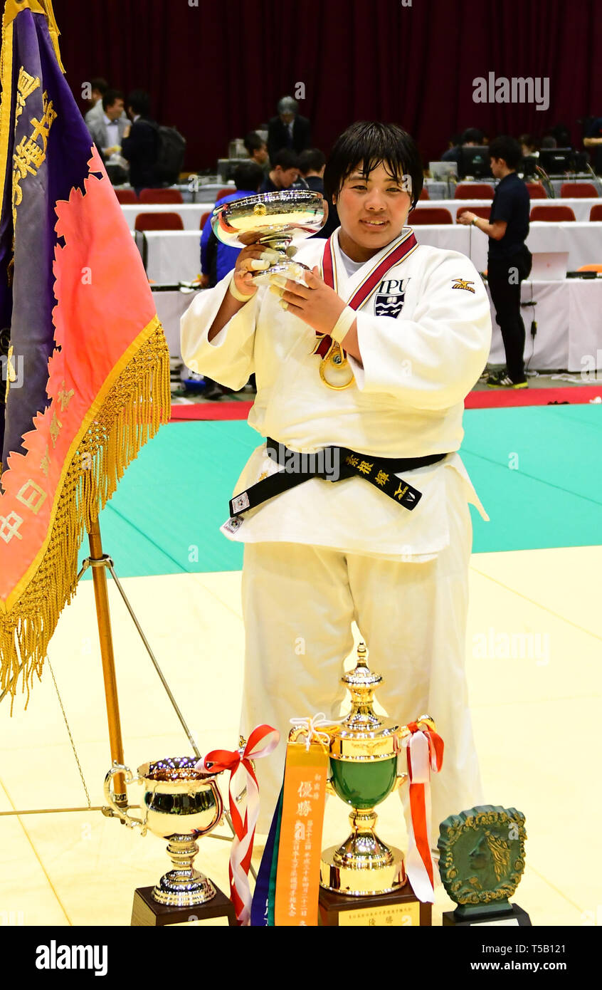 Winner Akira Sone celebrates during the 2019 Empress Cup All Japan ...