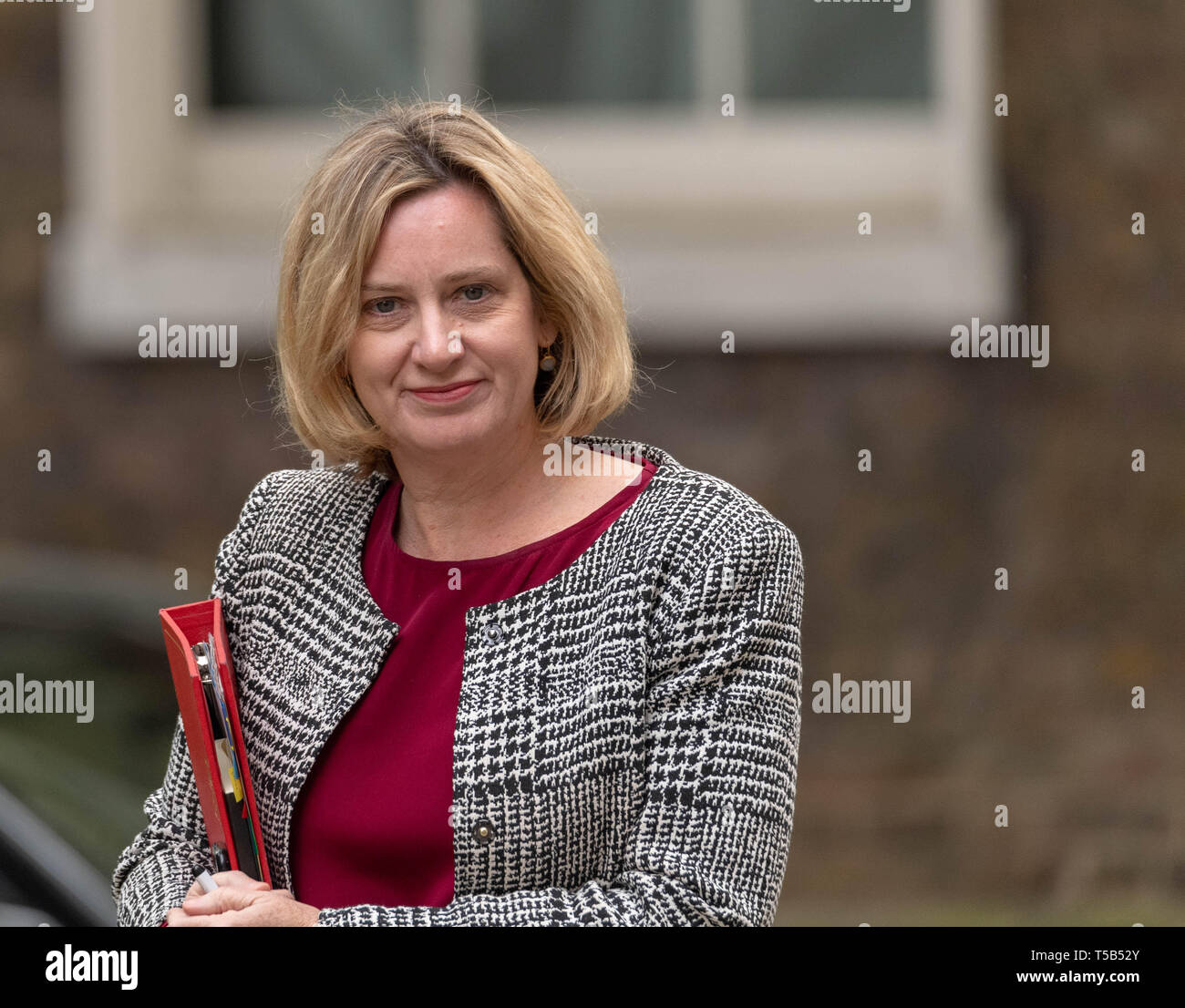 Work and pension secretary hi-res stock photography and images - Alamy