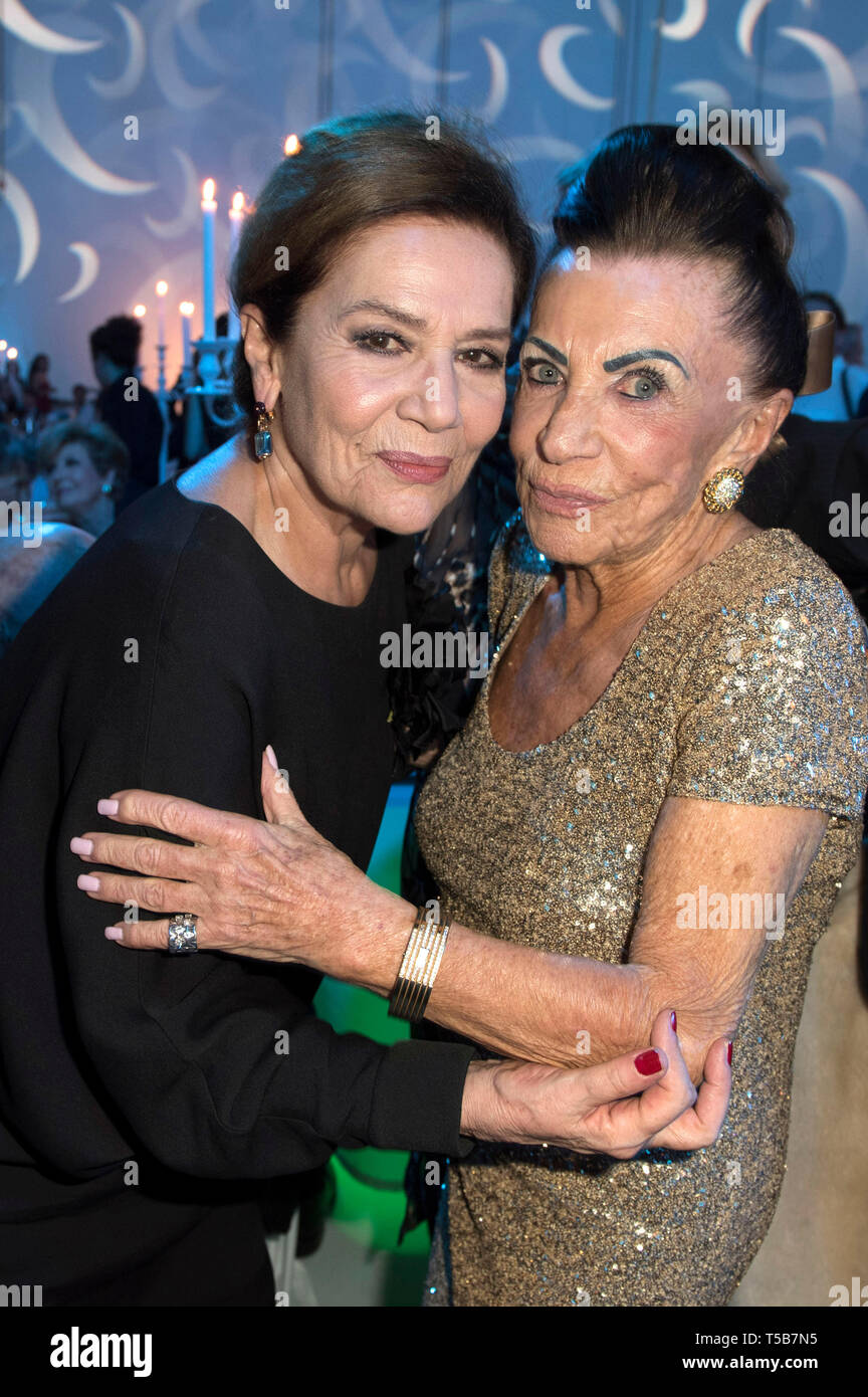 Ccc movie art hi-res stock photography and images - Alamy