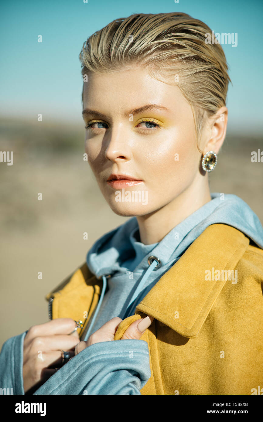 Hannah Portrait Desert Stock Photo - Alamy