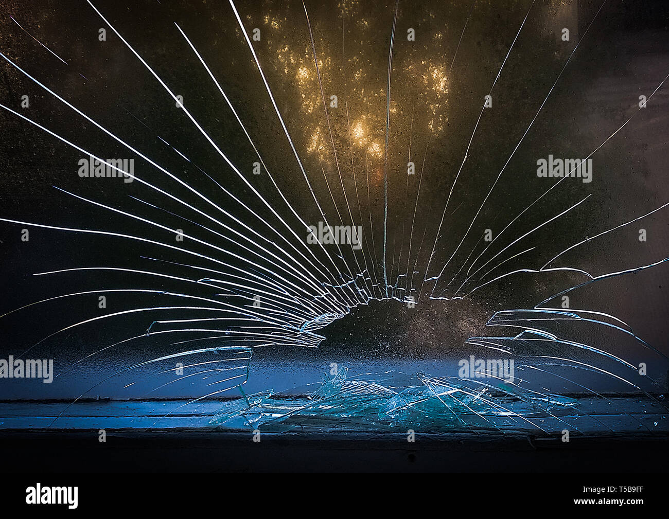 Shooting window shattered hi-res stock photography and images - Alamy
