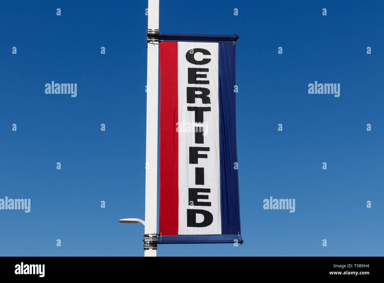 Used vehicle sales hi-res stock photography and images - Alamy