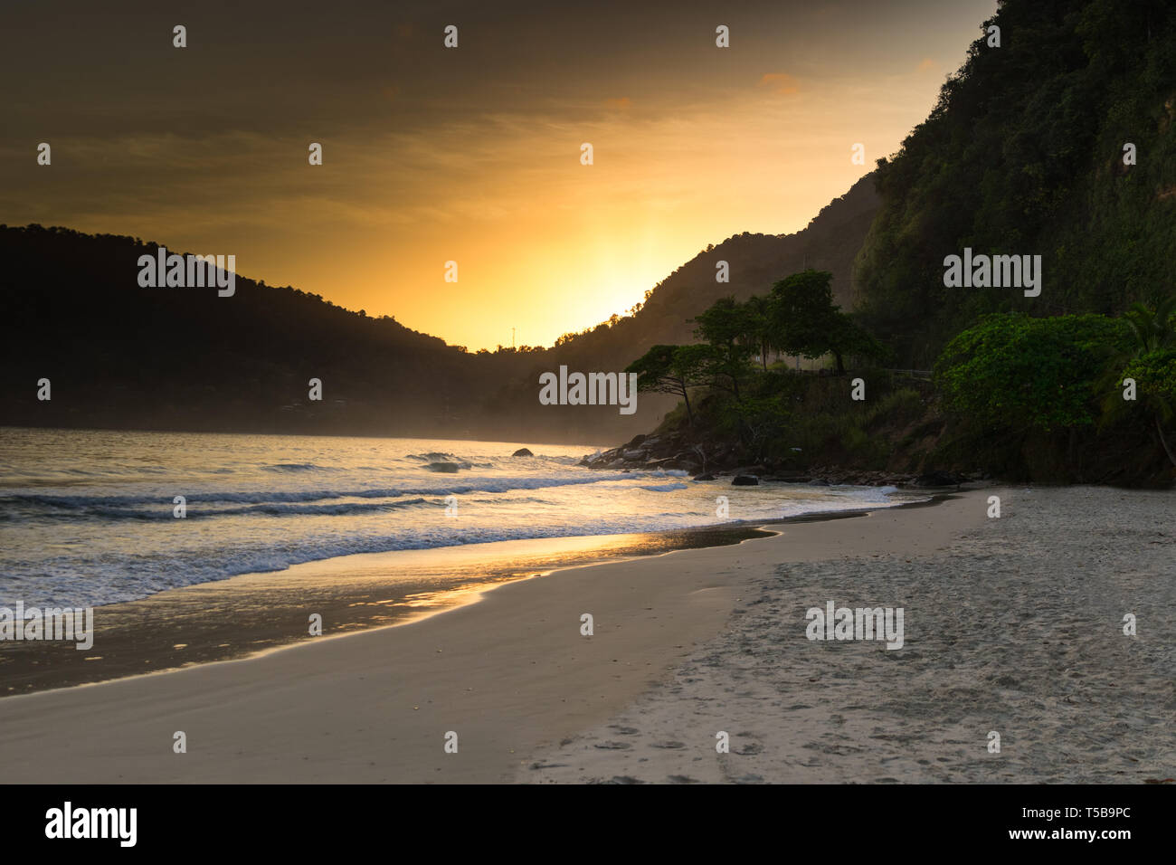 Trinidad maracas bay hi-res stock photography and images - Alamy