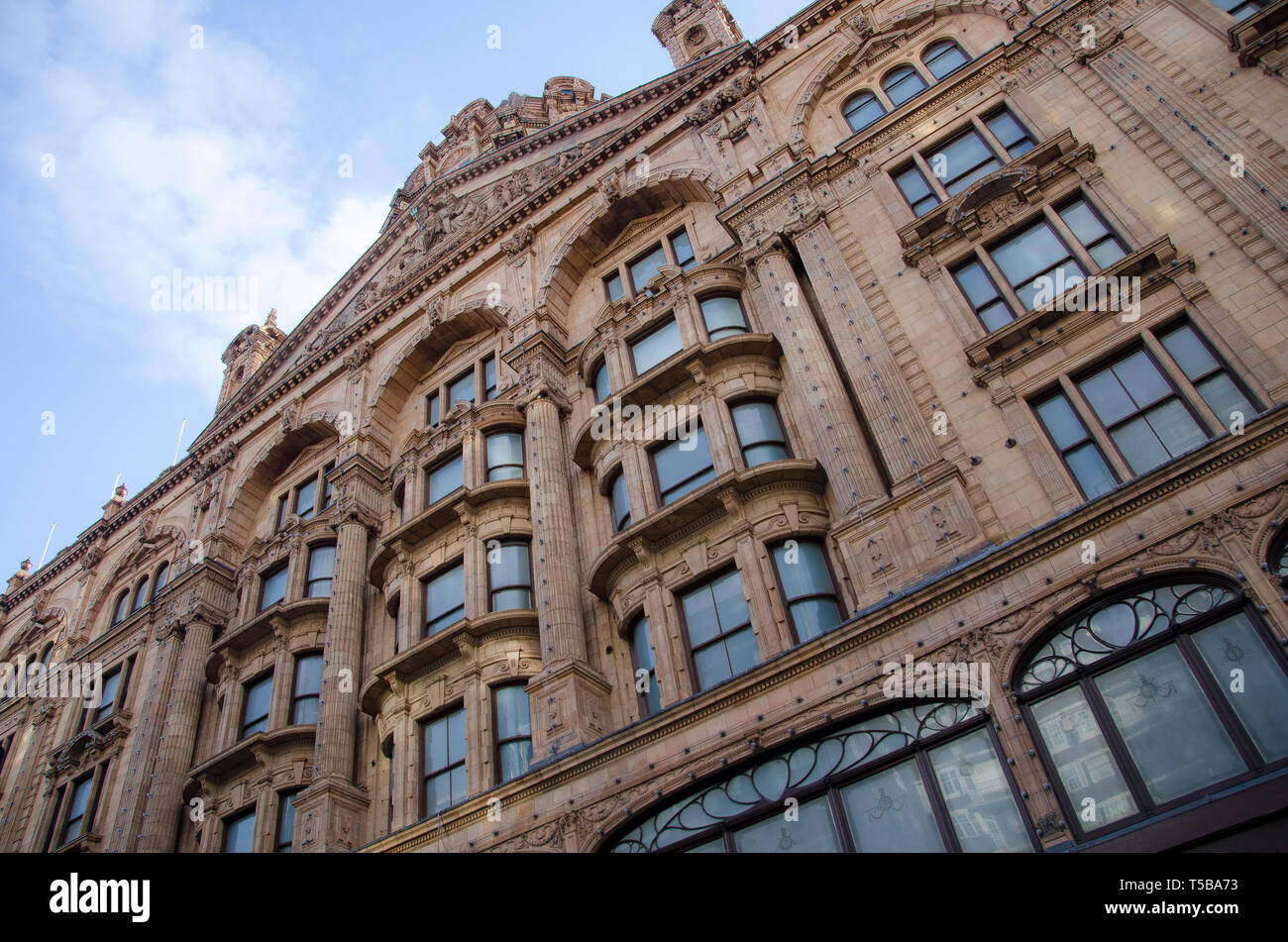exterior Harrods building shot taken from below Stock Photo - Alamy