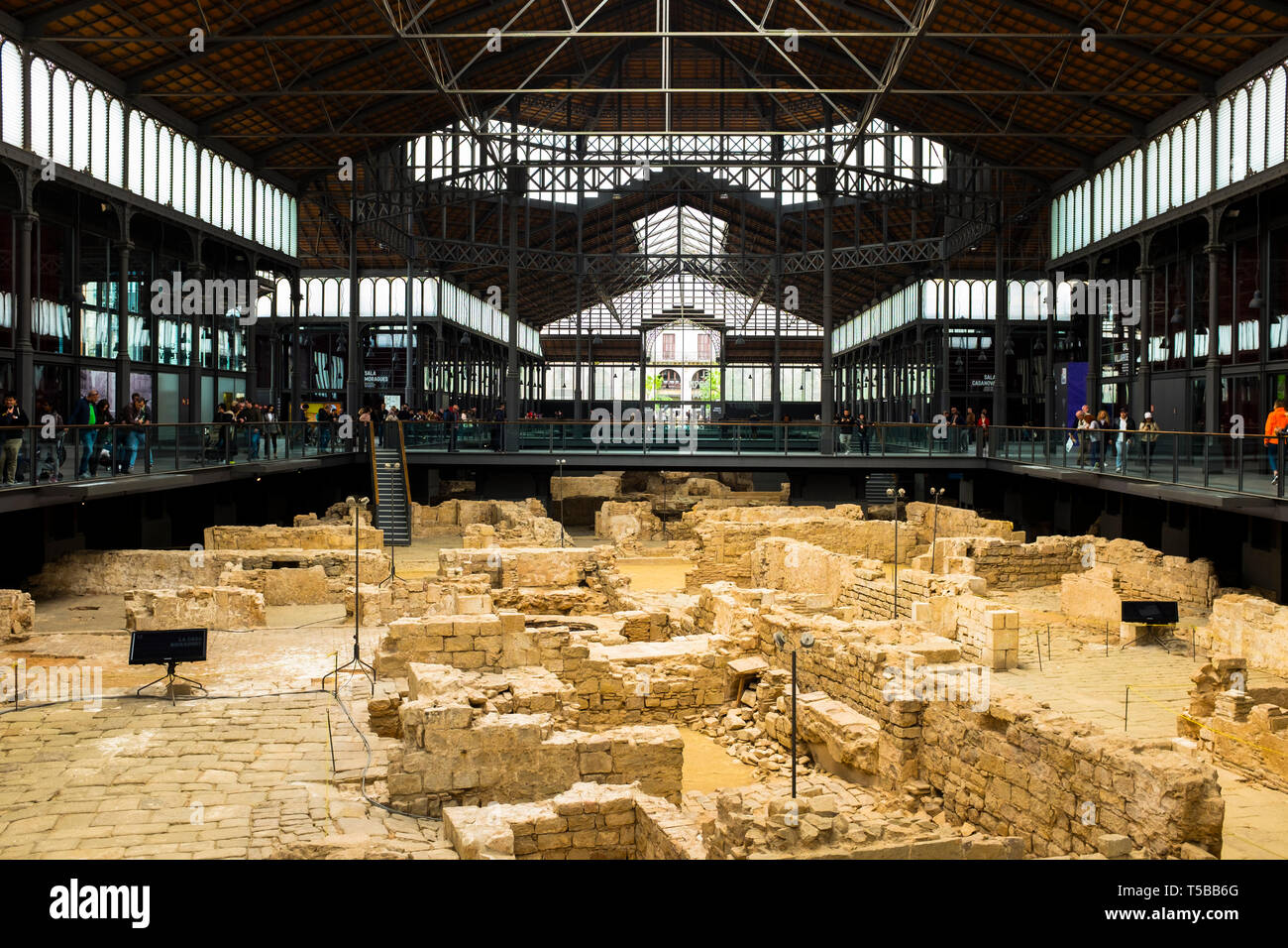 Mercat, Mercado del Born, Barcelona, a former public market, now a ...