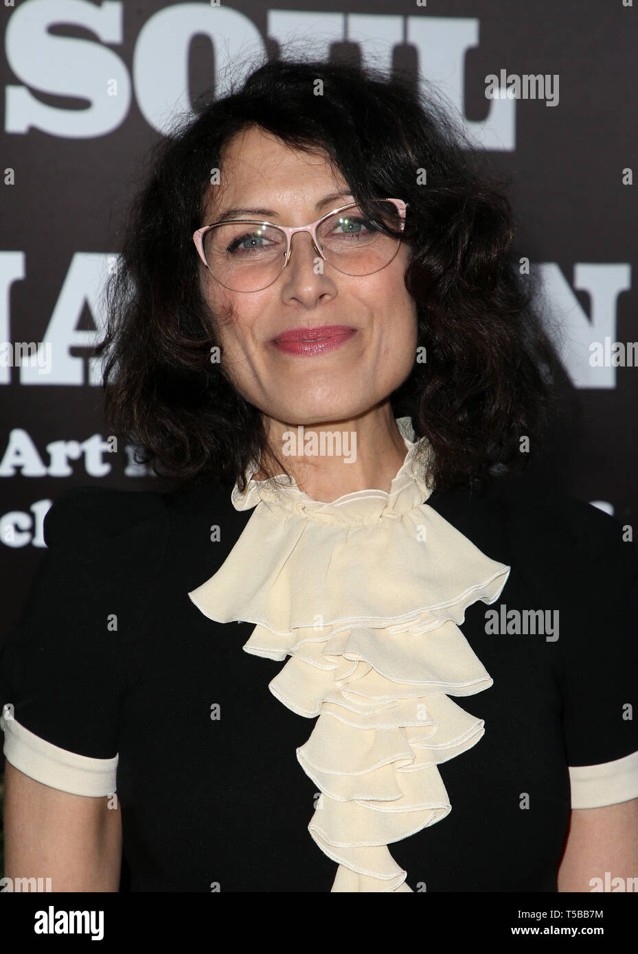 Lisa edelstein celebrates hi-res stock photography and images - Alamy