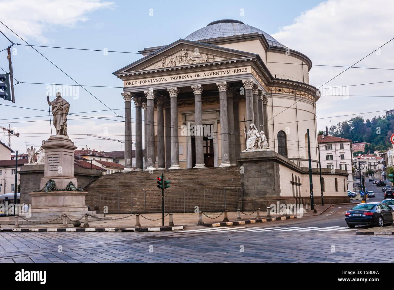 Neoclassical architecture stairs hi-res stock photography and images ...
