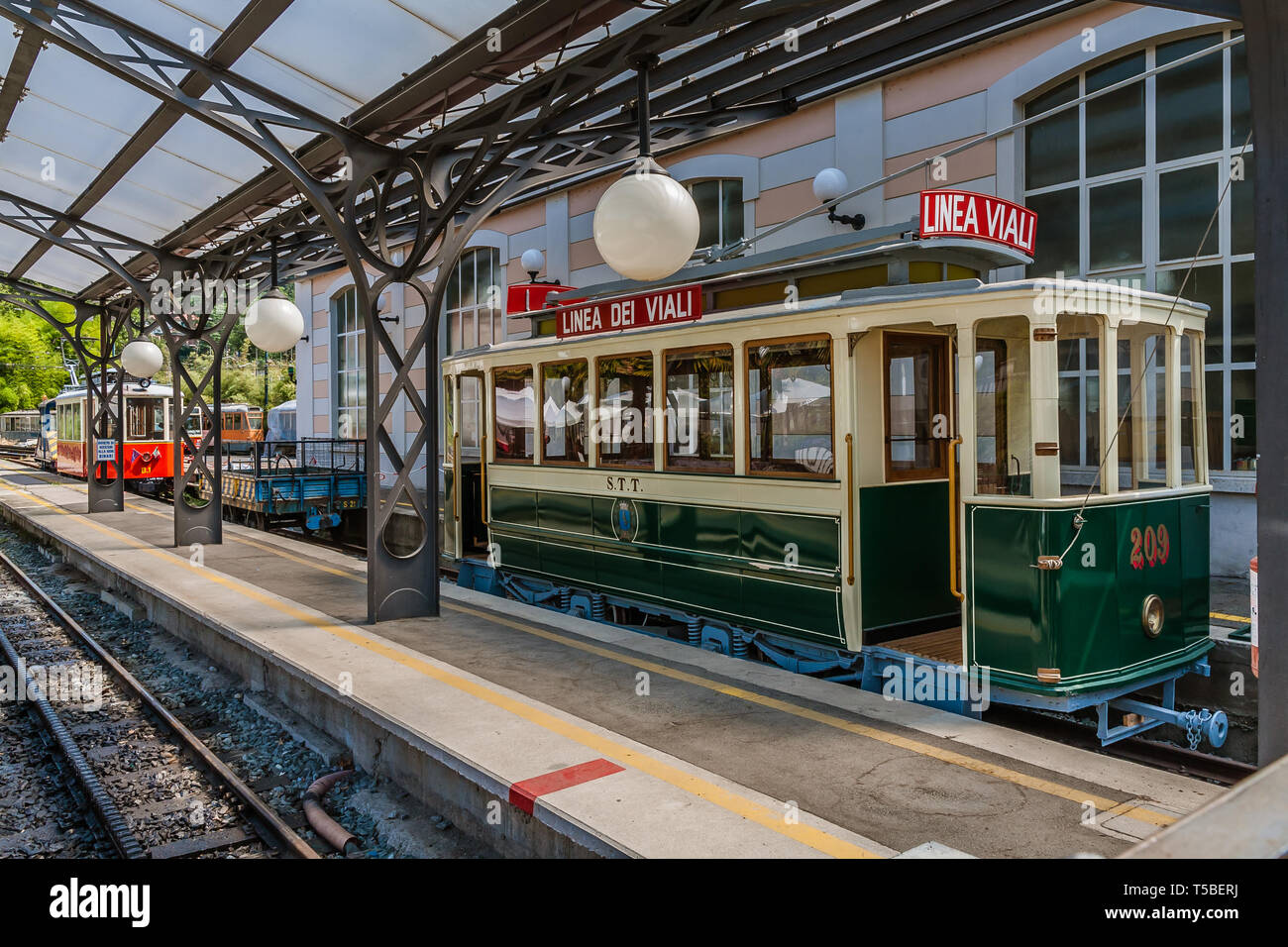 Superga station hi-res stock photography and images - Alamy