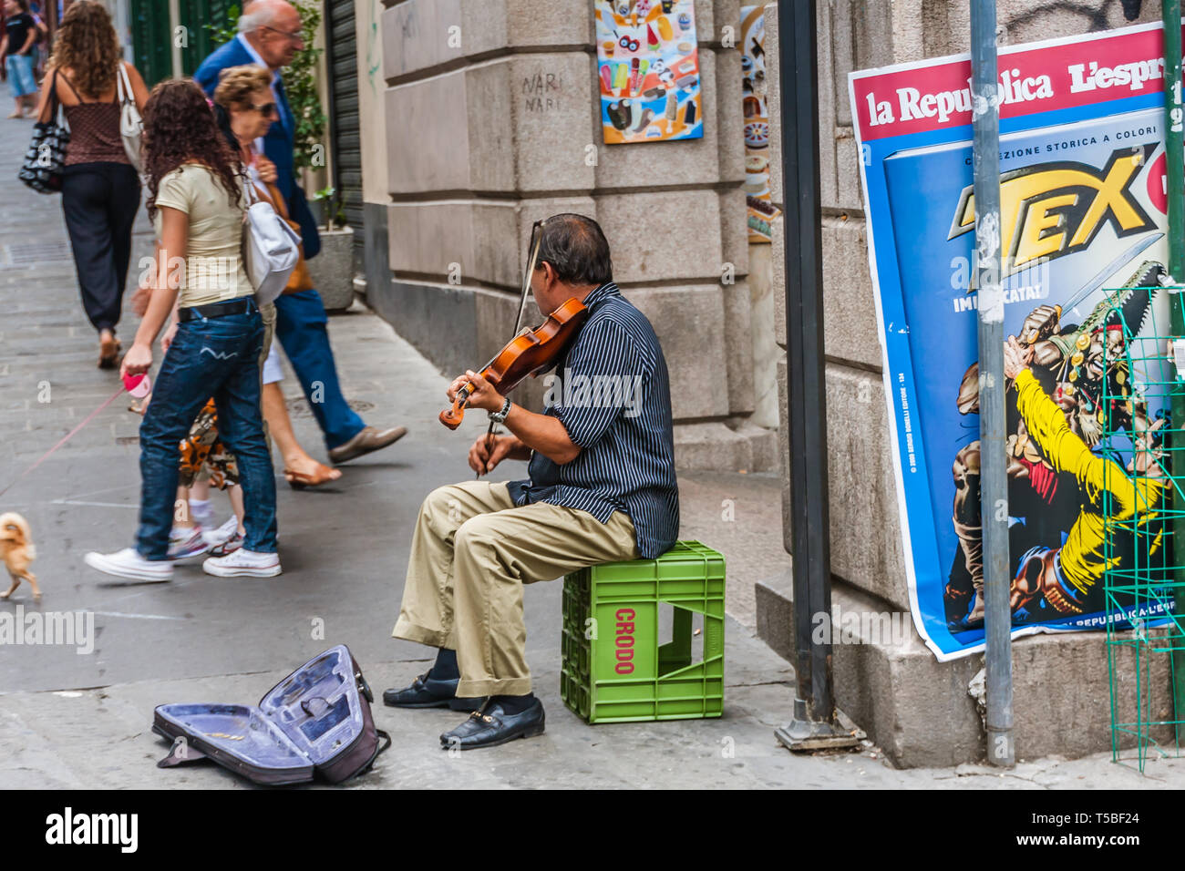 Street musician street violin musician violinist hi-res stock ...