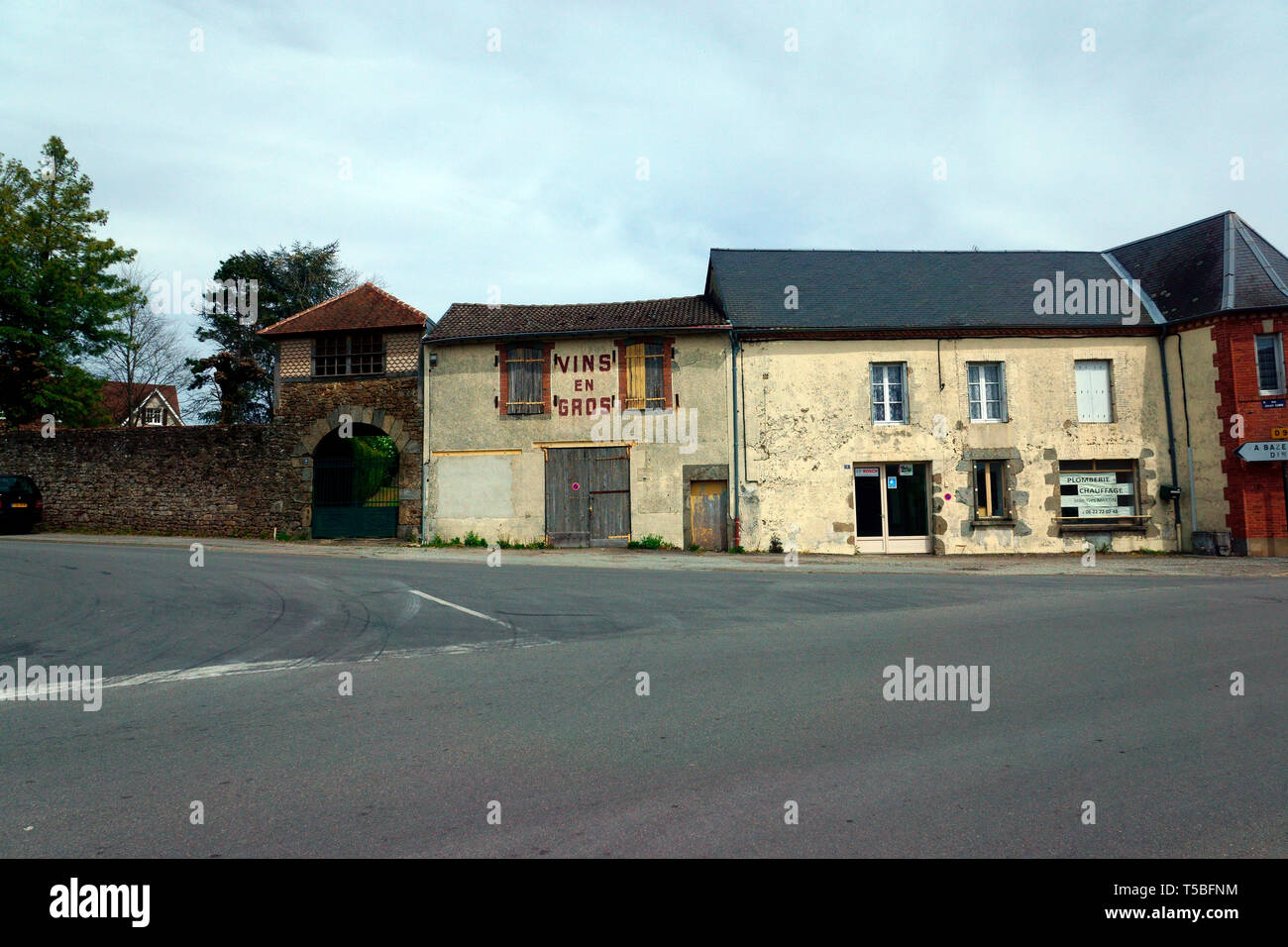 RUE D942 THROUGH MAGNAC LAVAL Stock Photo - Alamy