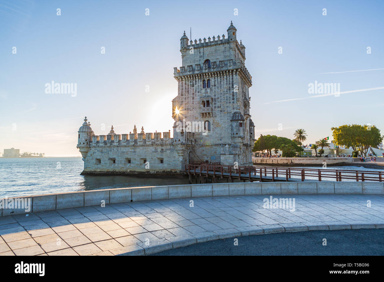 National palace of belem at night hi-res stock photography and images ...