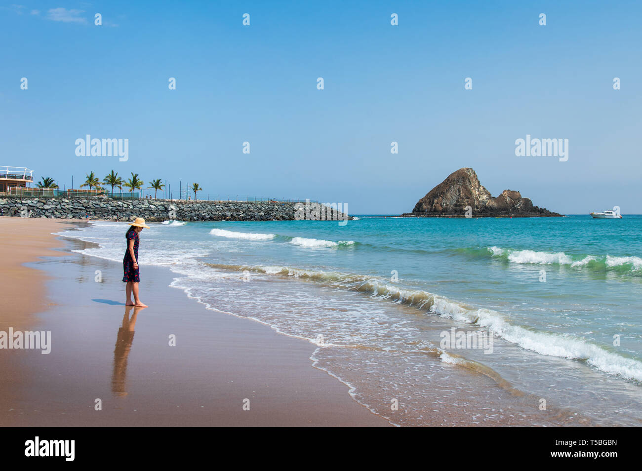 Summer seaside beach hi-res stock photography and images - Alamy