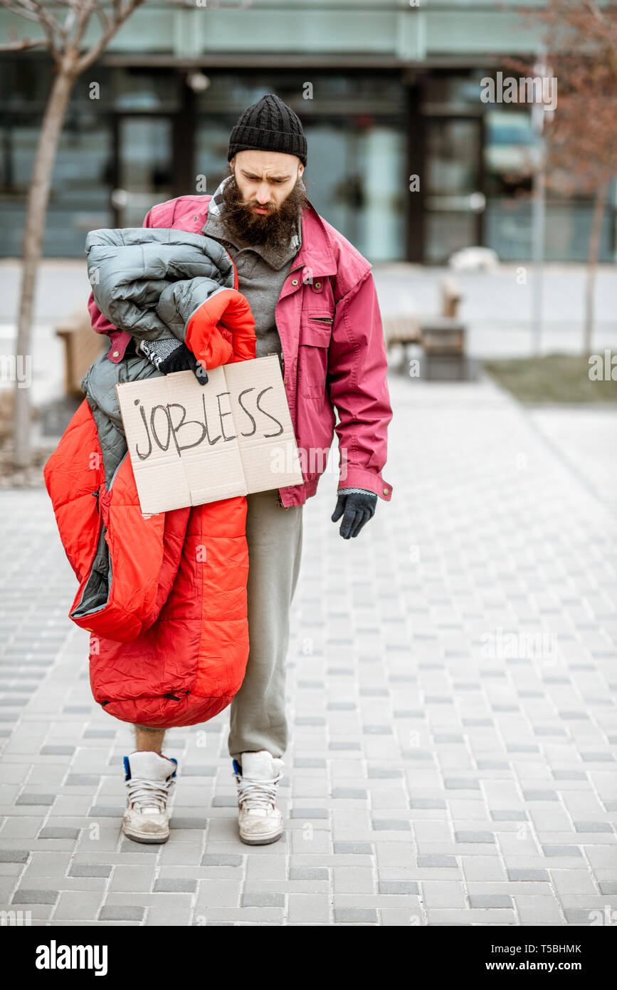 Homeless social worker hi-res stock photography and images - Alamy