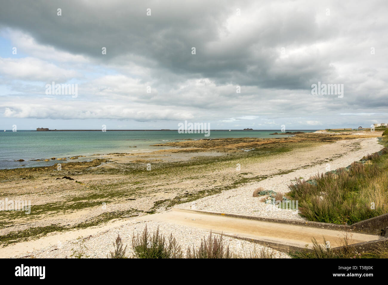 Cherbourg normandy hi-res stock photography and images - Alamy