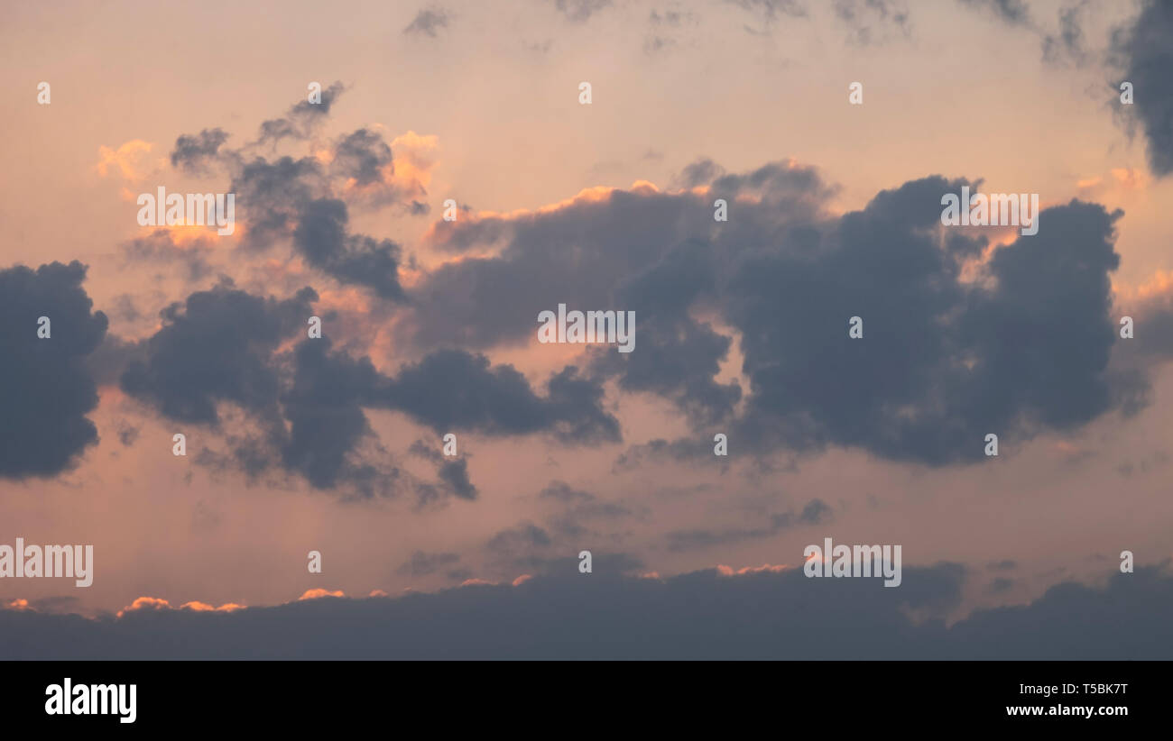 Sky with sun light hi-res stock photography and images - Alamy