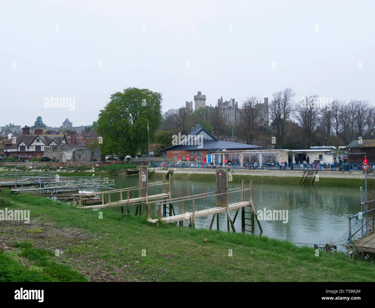 View across river arun hi-res stock photography and images - Alamy