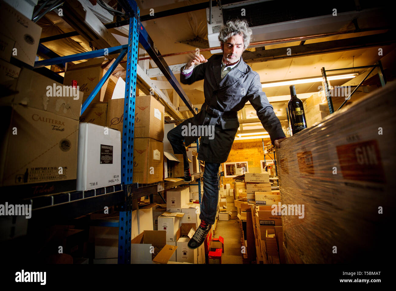 Vinentusiast Jon Rimmerman har bygd opp vinfirmaet Garageist ved hjelp ...