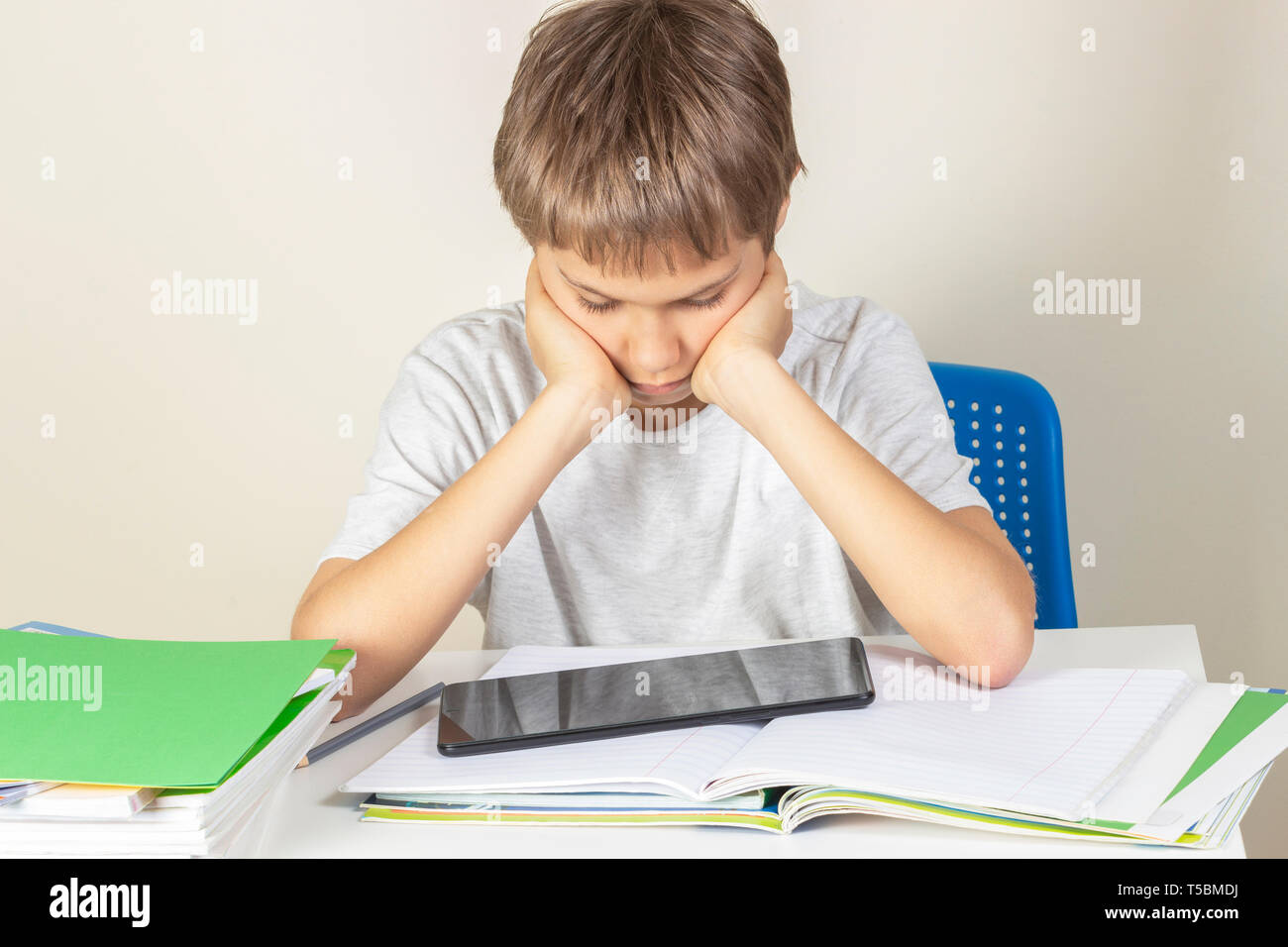 Notebooks pc hi-res stock photography and images - Alamy