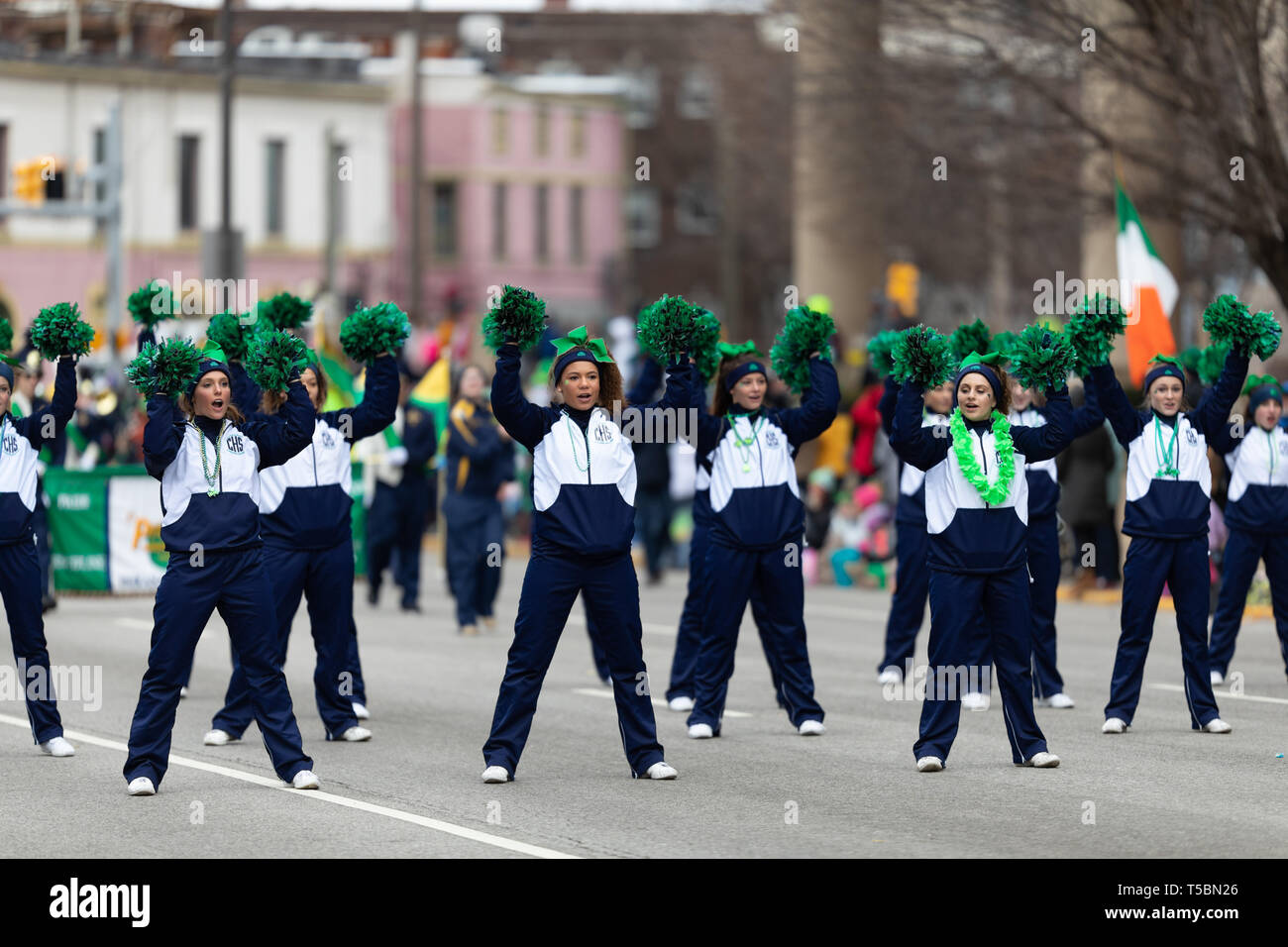 High school cheerleaders hi-res stock photography and images - Alamy