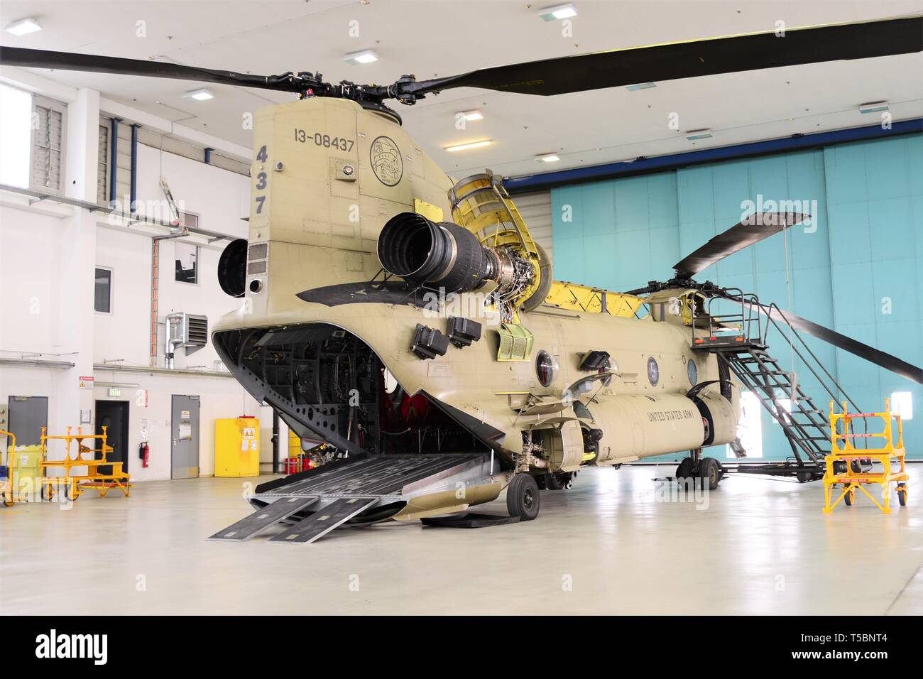 A CH-47 Chinook helicopter with B Company, 1st General Support Aviation ...
