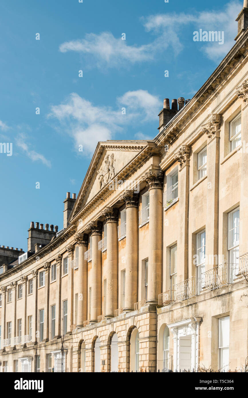 Grand Georgian crescent in Bath, England Stock Photo - Alamy