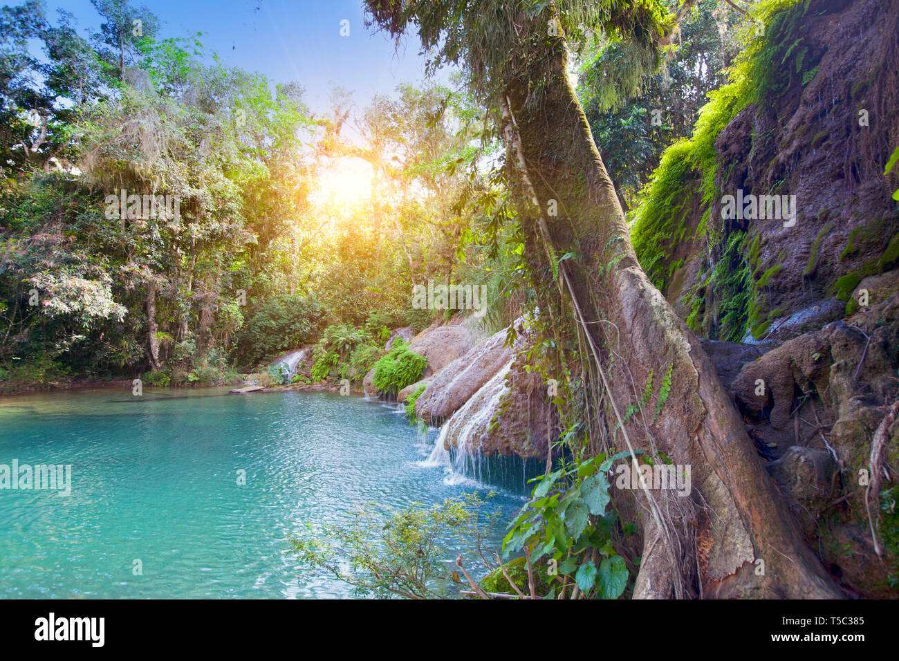 Soroa waterfall hi-res stock photography and images - Alamy
