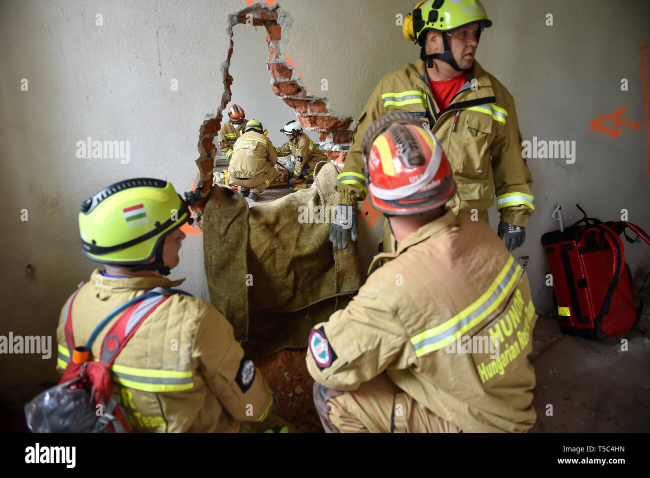 Disaster response drill hi-res stock photography and images - Alamy
