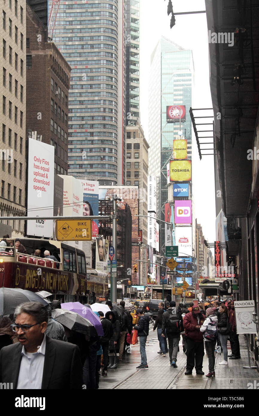 Traffic in Times Square, NYC, USA. View from7th Avenue to the One Astor ...