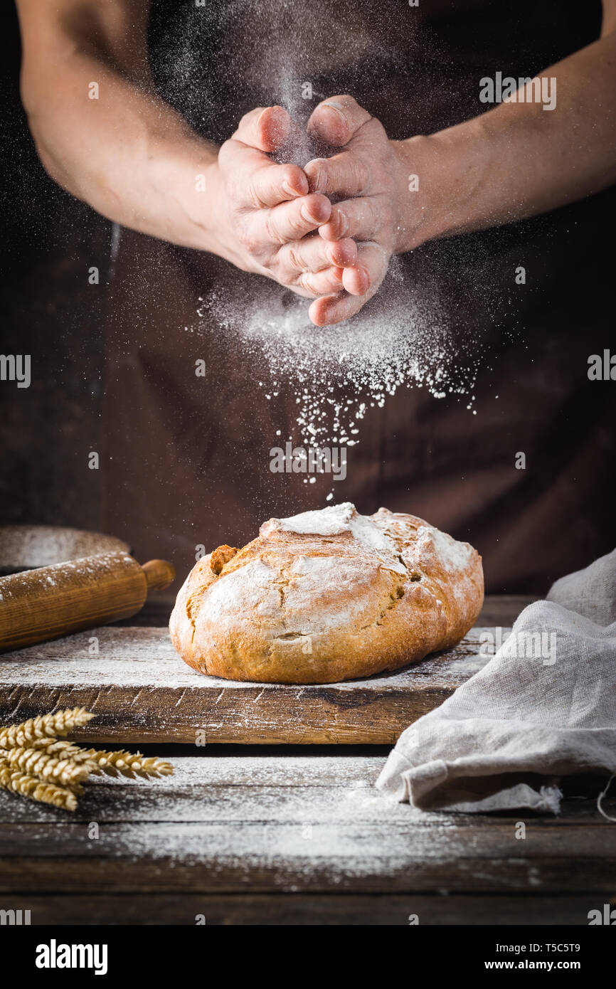 Man slaps hi-res stock photography and images - Alamy